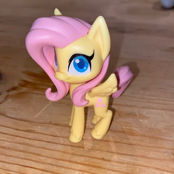 Hasbro | Toys | My Little Pony Flutter Shy 3 Mini Pony Friends Figure ...